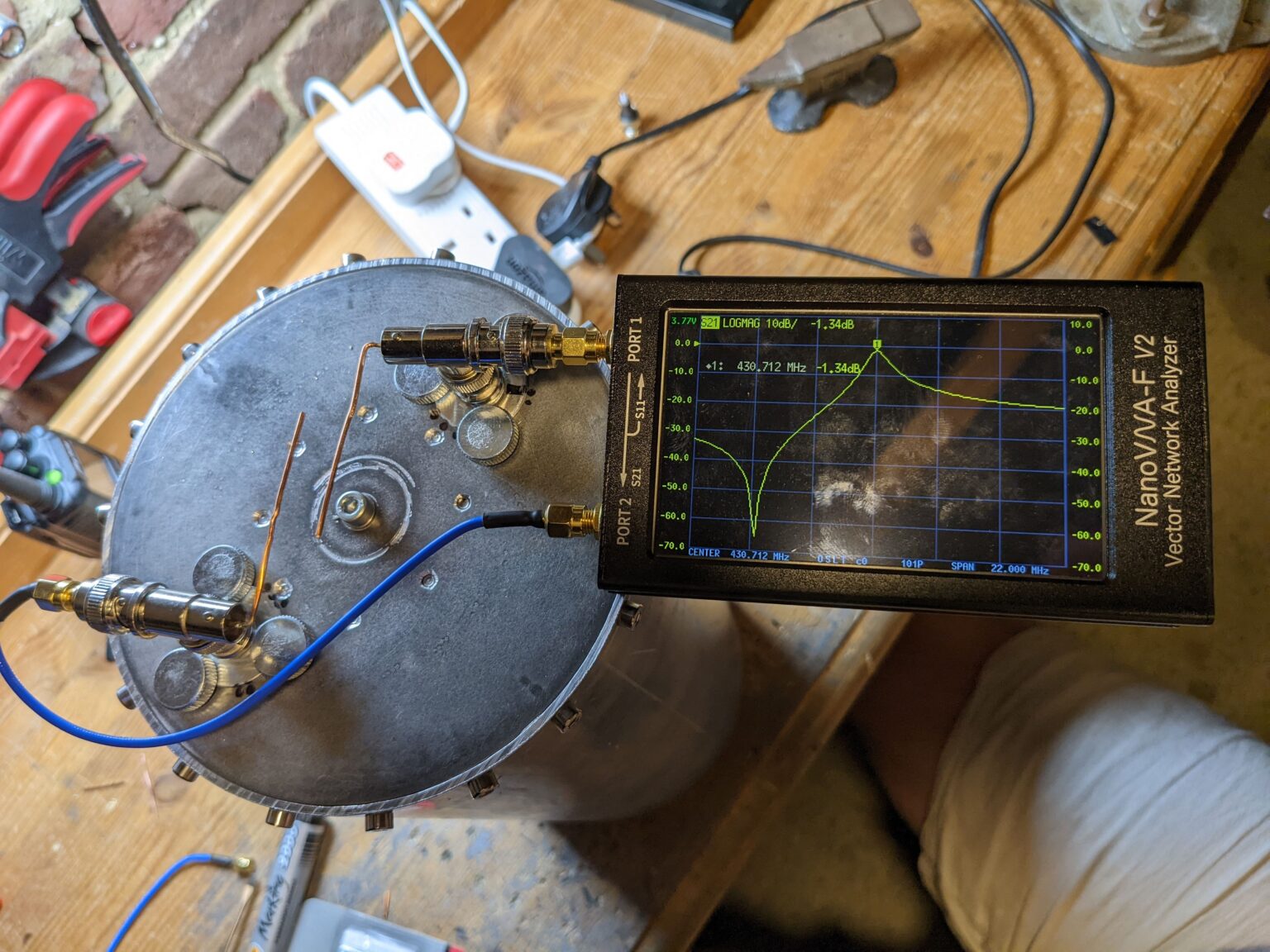 How to make a UHF (and VHF too) duplexer for an amateur repeater ...